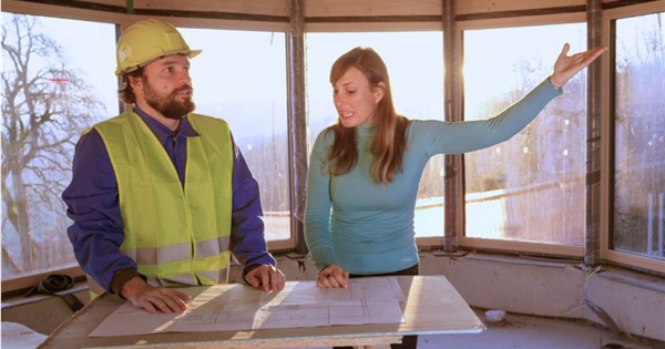 DIY vs. Home Contractors: Are the Pro Remodelers Worth It?